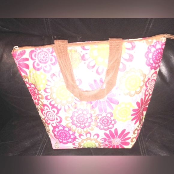 Tri Coastal | Bags | Tri Coastal Design Insulated Floral Tote Bag ...